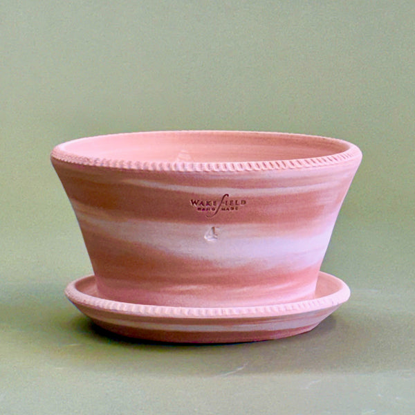 Dentil Rim Marbled Pancheon with Attached Saucer - Wakefield Handmade